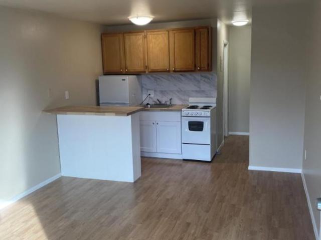 Studio, 1 bath, Other 225 North Sherwood Street