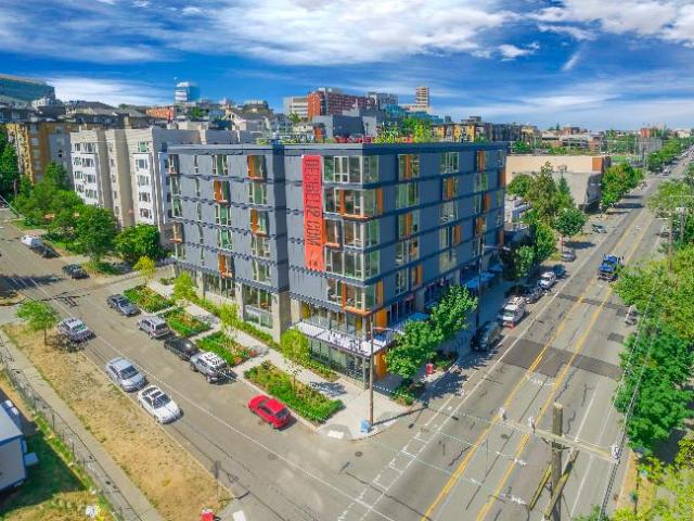 Studio, 1 bath, Other 301 12th Avenue