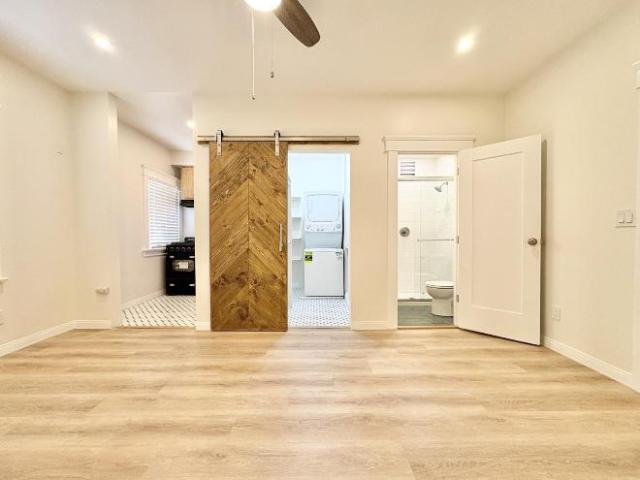 Studio, 1 bath, Other 40 Alamitos Avenue