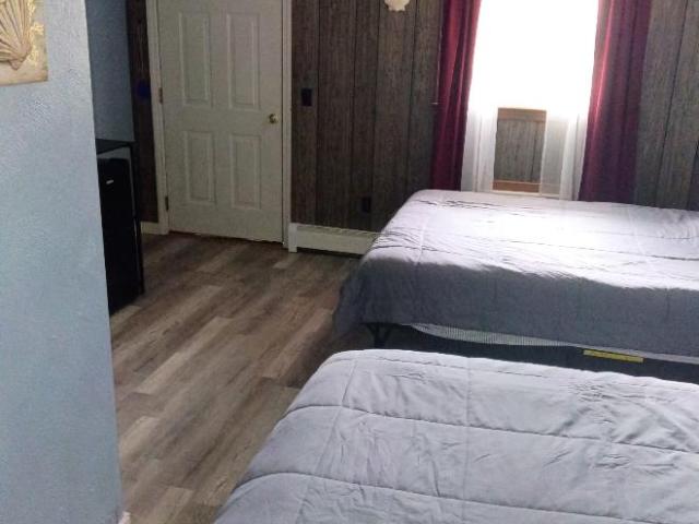 Studio, 1 bath, Other 429 Somerset Avenue