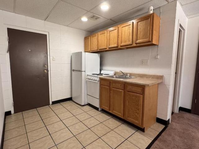 Studio, 1 bath, Other 515 S Lincoln St