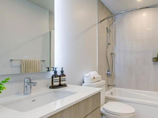 Studio, 1 bath, Apartment 4235 Confederation Pkwy