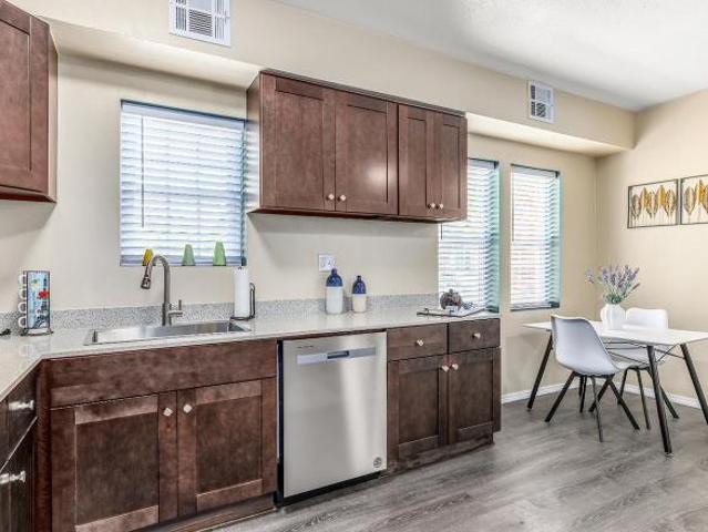 Studio, 1 bath, Apartment 425 NW 12th St