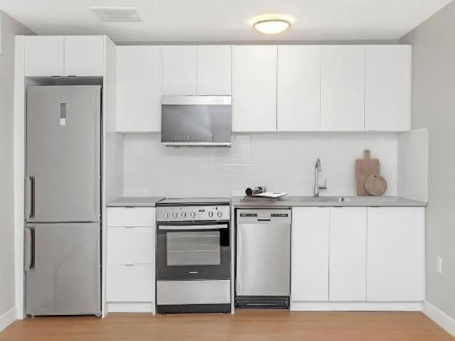 Studio, 1 bath, Apartment 435 Kerr Street