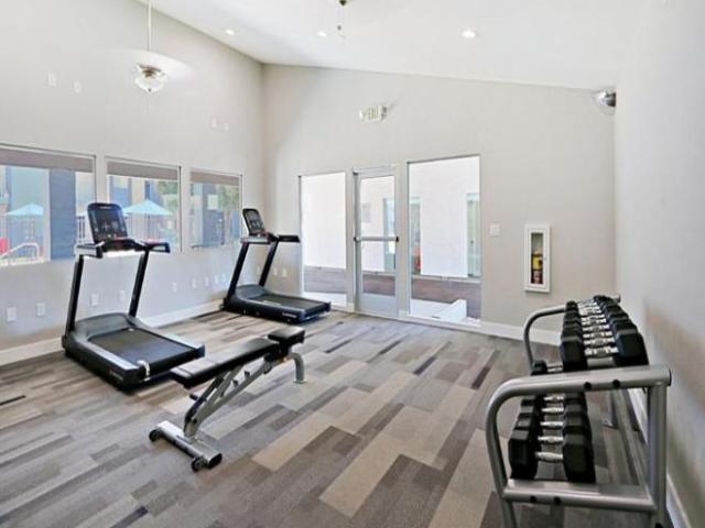 Studio, 1 bath, Apartment 4441 W Bethany Home Rd