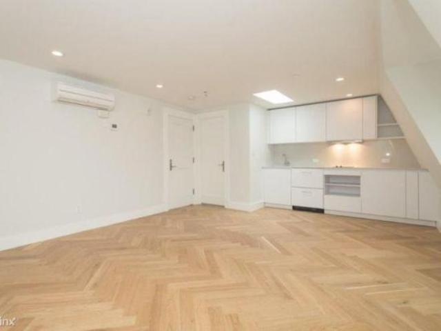 Studio, 1 bath, Apartment 461 Massachusetts Avenue