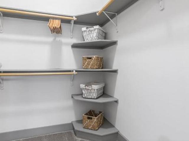 Studio, 1 bath, Apartment 4700 Riverwood Cir