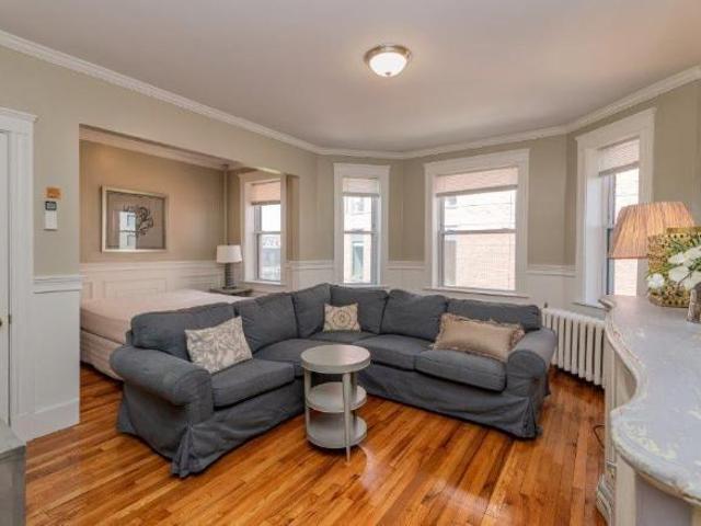 Studio, 1 bath, Apartment 49 Worthington Street