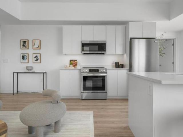 Studio, 1 bath, Apartment 50 Western Ave
