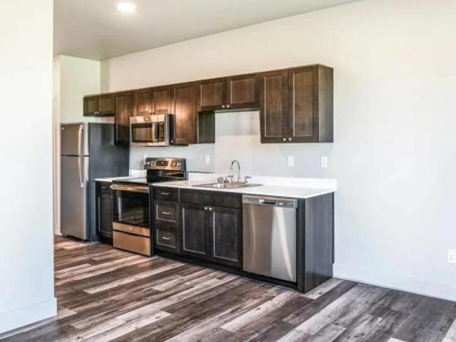 Studio, 1 bath, Apartment 50 Meridian Ct
