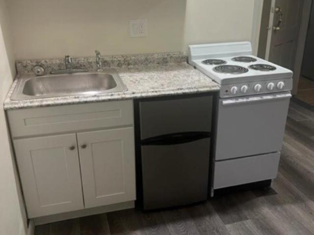 Studio, 1 bath, Apartment 51 South Huntington Ave