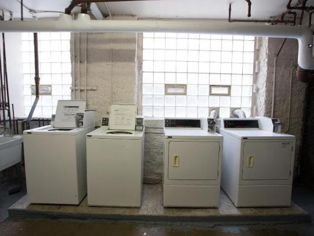 Studio, 1 bath, Apartment 5500 S Cornell Ave