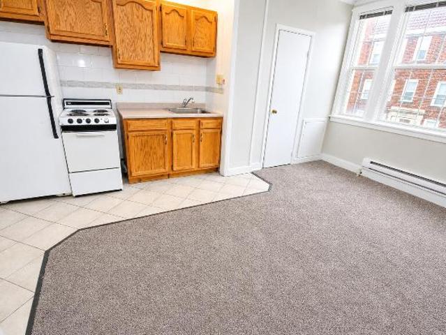 Studio, 1 bath, Apartment 5536 Kamin Street