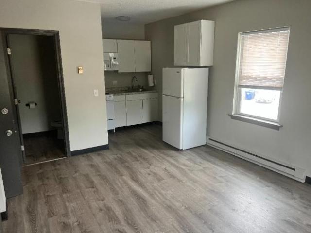 Studio, 1 bath, Apartment 55 North Main Street
