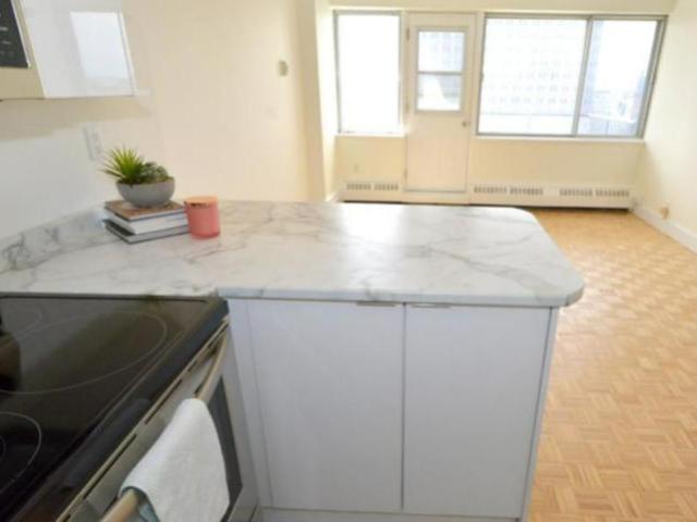 Studio, 1 bath, Apartment 5885 Spring Garden Rd