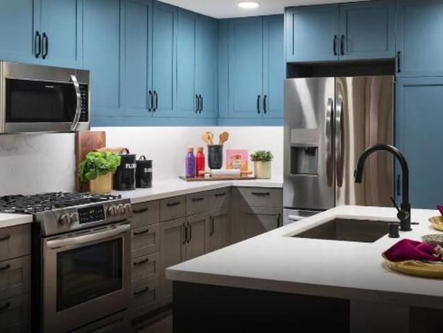 Studio, 1 bath, Apartment 635 Robinson Ave