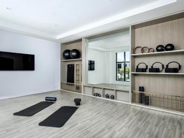 Studio, 1 bath, Apartment 7218 W 4th Ave