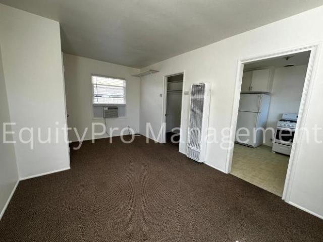 Studio, 1 bath, Apartment 7352 7354 Bright Ave