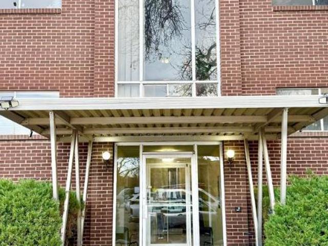 Studio, 1 bath, Apartment 7800 West 35th Avenue