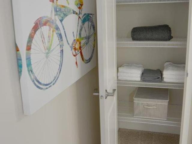 Studio, 1 bath, Apartment 80 Donald Street