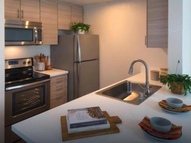 Studio, 1 bath, Apartment 820 West G Street