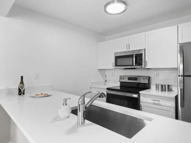 Studio, 1 bath, Apartment 8760 Nw 4th St