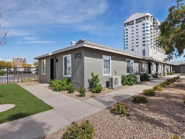 Studio, 1 bath, Apartment 913 S 3rd St