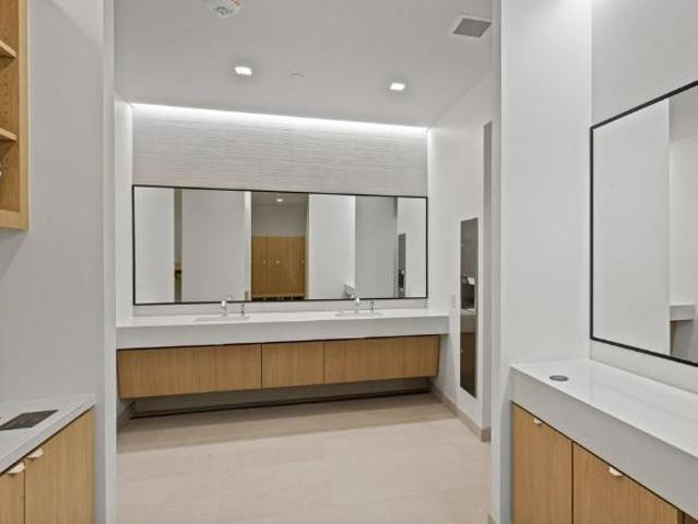 Studio, 1 bath, Apartment 9 N Harrington St