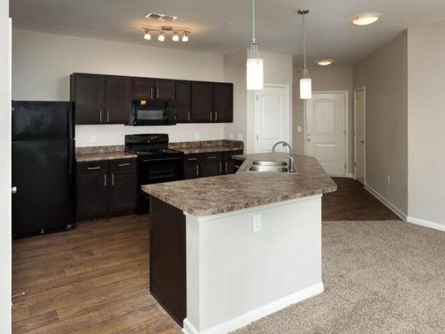 Studio, 1 bath, Apartment 1000 Channel Marker Way