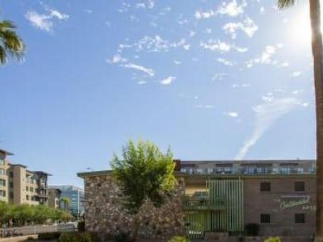 Studio, 1 bath, Apartment 1030 N 3rd St