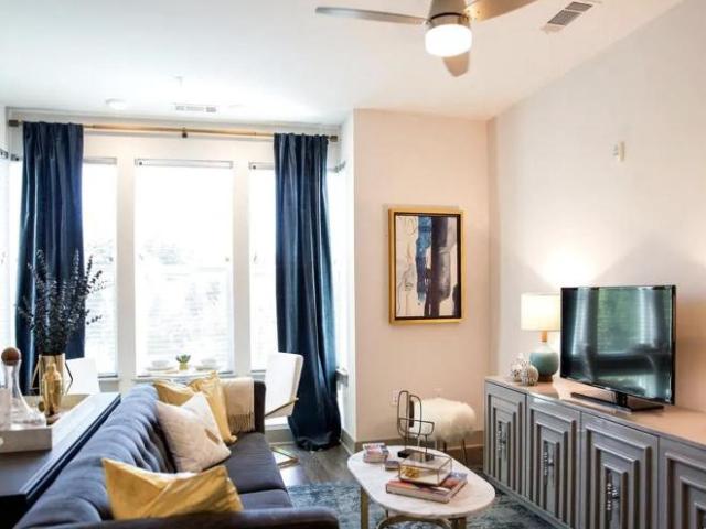 Studio, 1 bath, Apartment 104 Dartmouth Rd
