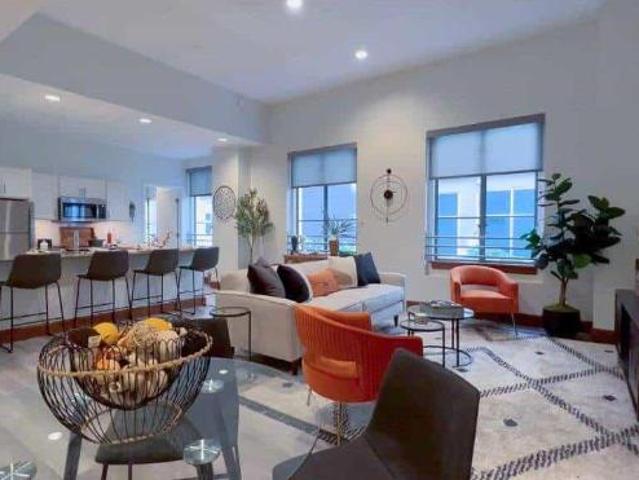 Studio, 1 bath, Apartment 110 W Ocean Blvd