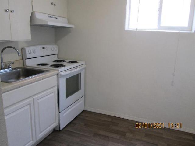 Studio, 1 bath, Apartment 112 Pine Street