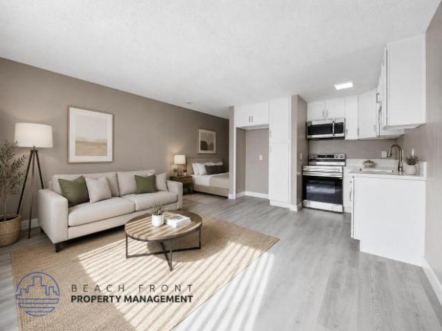 Studio, 1 bath, Apartment 11330 La Mirada Blvd