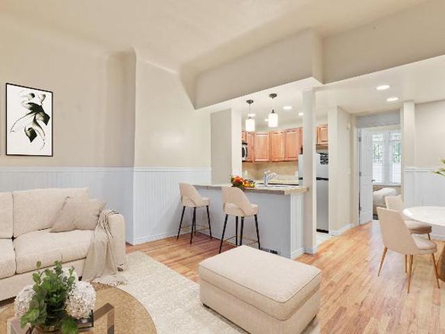 Studio, 1 bath, Apartment 1141 N Washington St