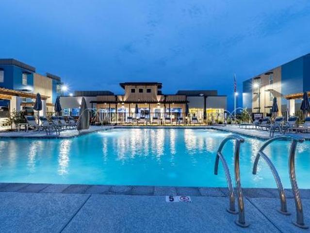 Studio, 1 bath, Apartment 11850 W Fillmore Street