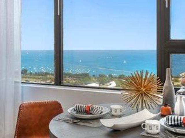 Studio, 1 bath, Apartment 1212 S Michigan Ave