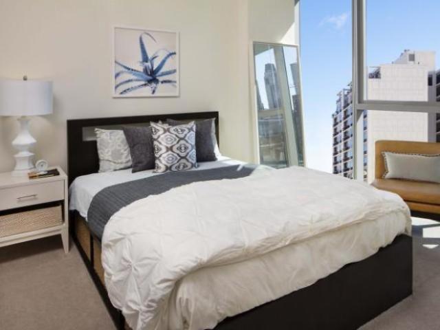 Studio, 1 bath, Apartment 1225 N Wells St