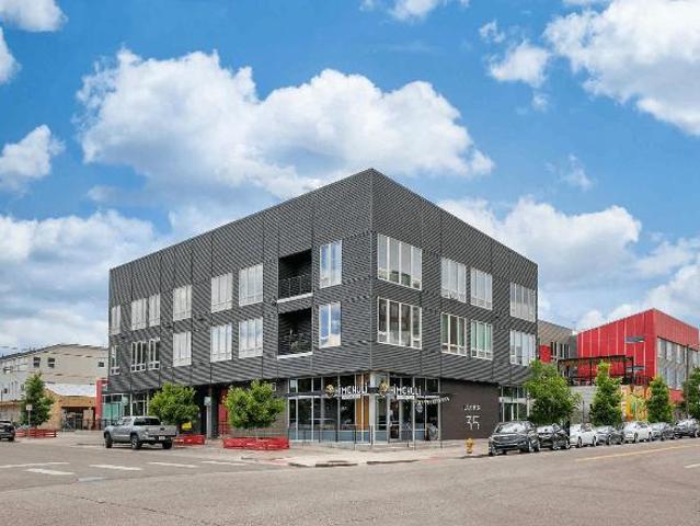 Studio, 1 bath, Apartment 1220 35th Ave