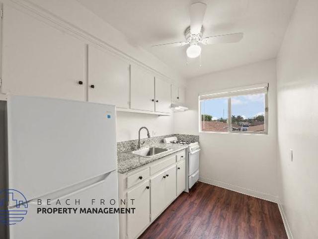 Studio, 1 bath, Apartment 12233 Manor Dr