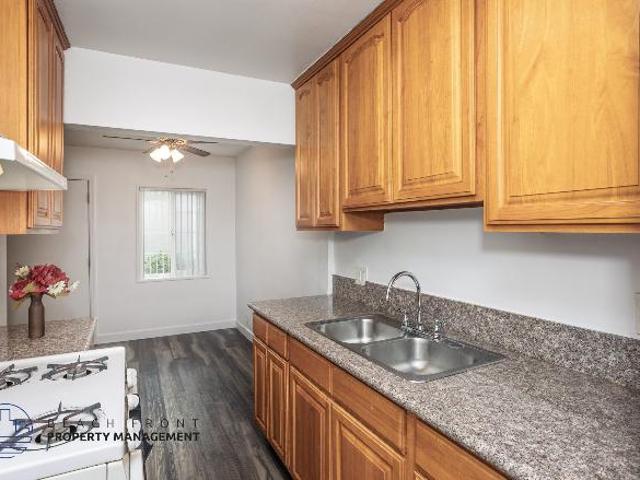 Studio, 1 bath, Apartment 12621 Glenshire Rd