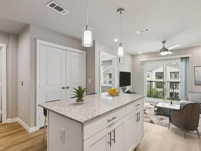 Studio, 1 bath, Apartment 12733 Seton Ln