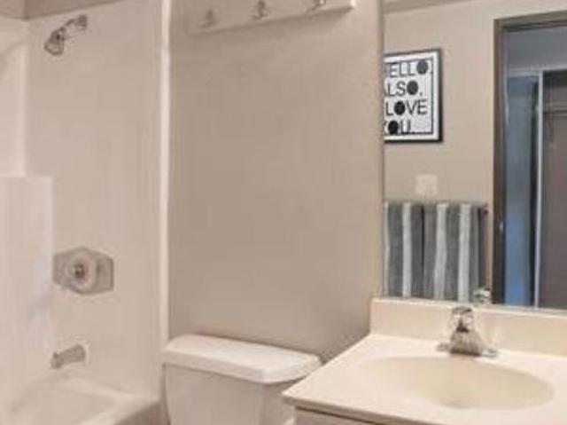 Studio, 1 bath, Apartment 1399 Ninth Ave
