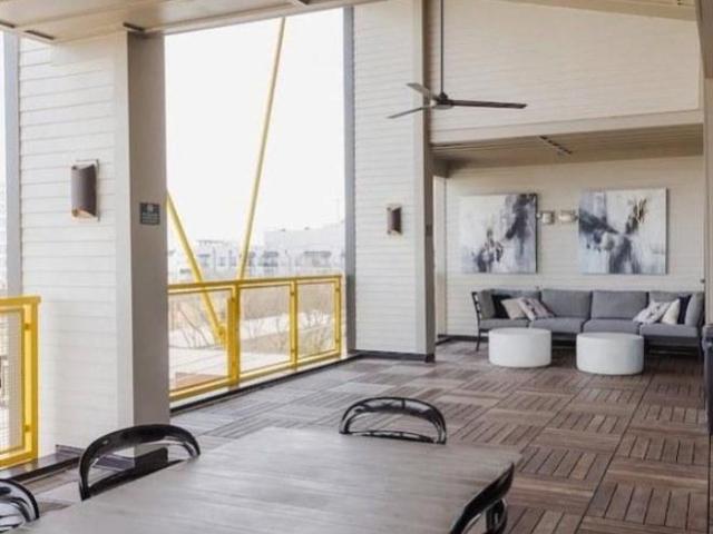 Studio, 1 bath, Apartment 1425 Winnifred St