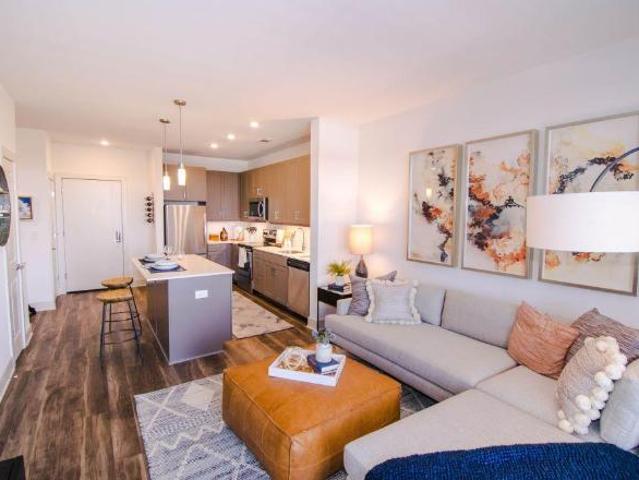 Studio, 1 bath, Apartment 145 New Bern Street