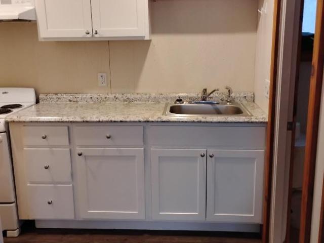 Studio, 1 bath, Apartment 147 Bucksport Road