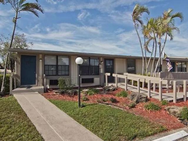 Studio, 1 bath, Apartment 15754 NW 7th Ave