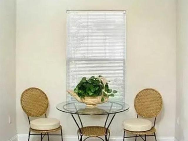 Studio, 1 bath, Apartment 1633 E Bianchi RD