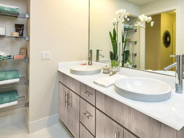 Studio, 1 bath, Apartment 16950 SW 93rd Street