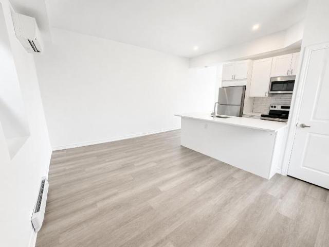 Studio, 1 bath, Apartment 16 West Avenue South